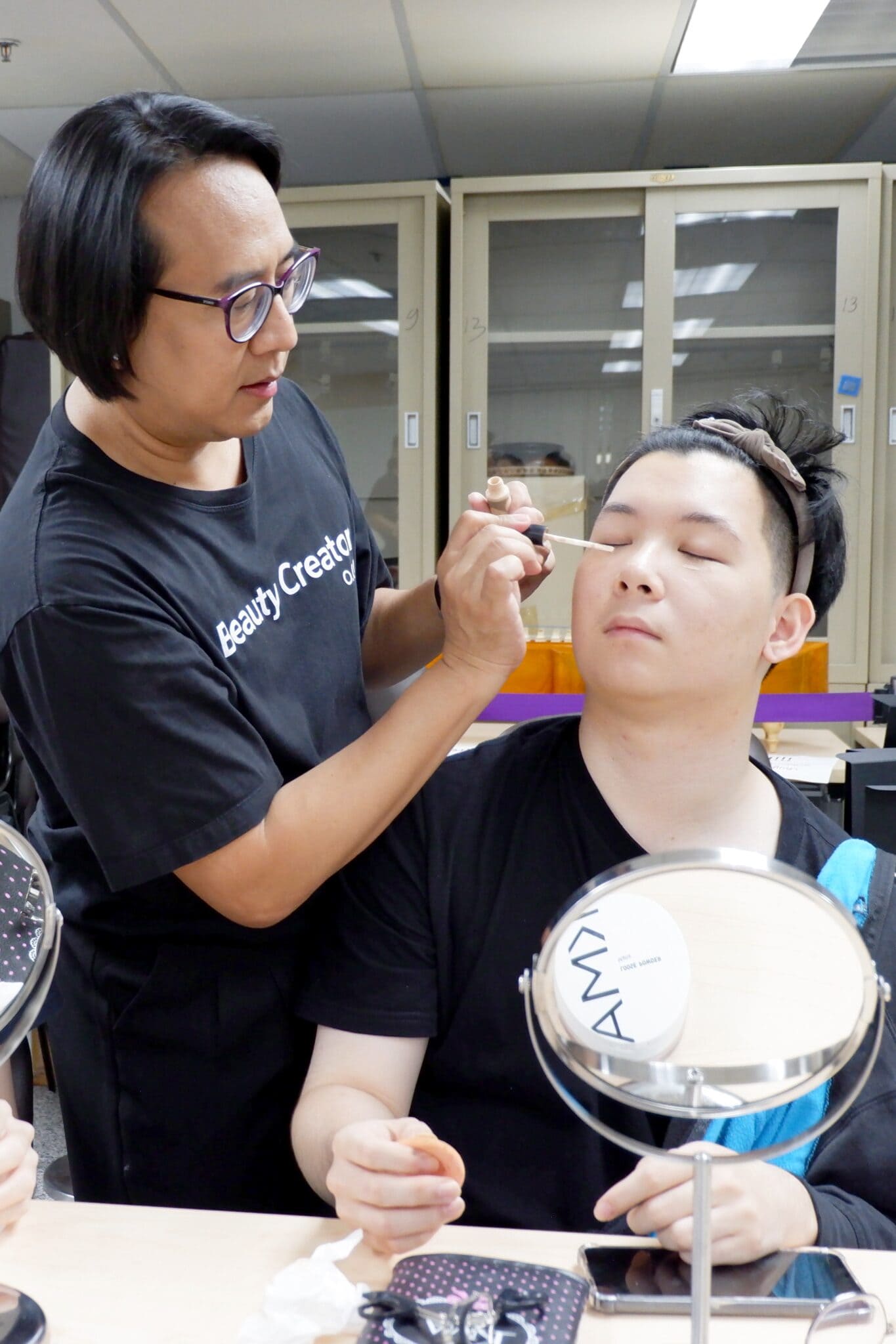 KMA อบรมแต่งหน้า Dramatic Stage makeup - OCC